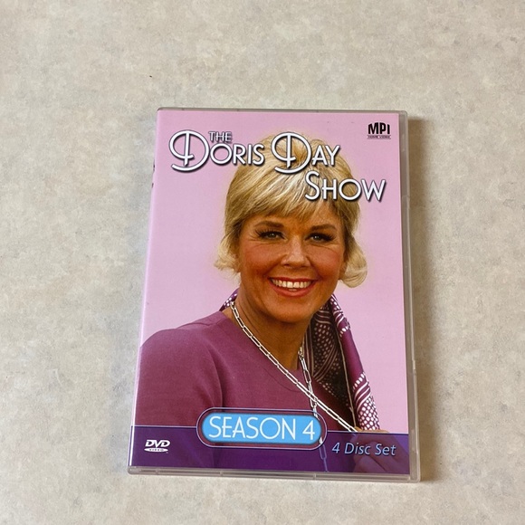 MPI | Other | Season 4 The Doris Day Show On 4 Dvds A Popular Situation ...